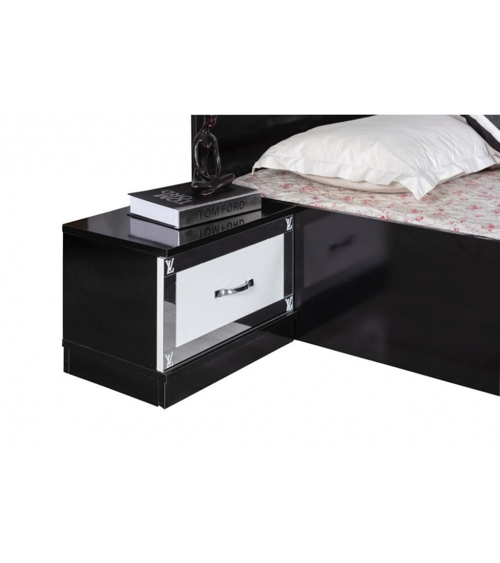 Set Pat Luis Negru/Argintiu cu 2 noptiere si saltea 160x200cm